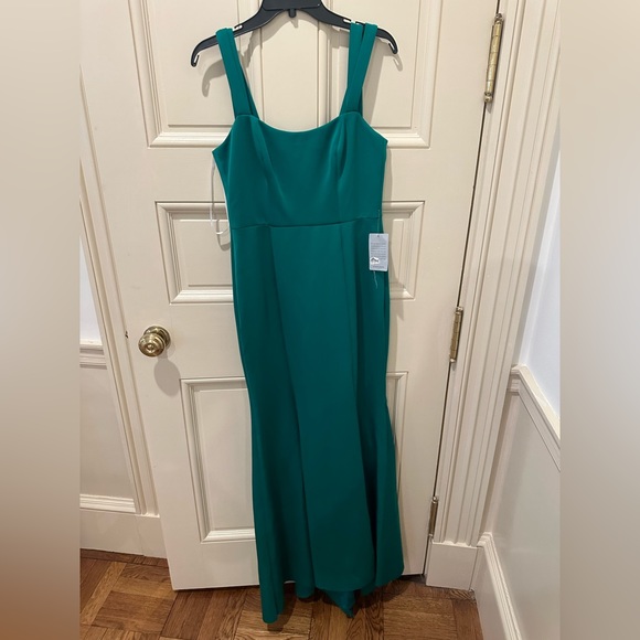 Xscape | Dresses | Xscape Green Gown | Poshmark